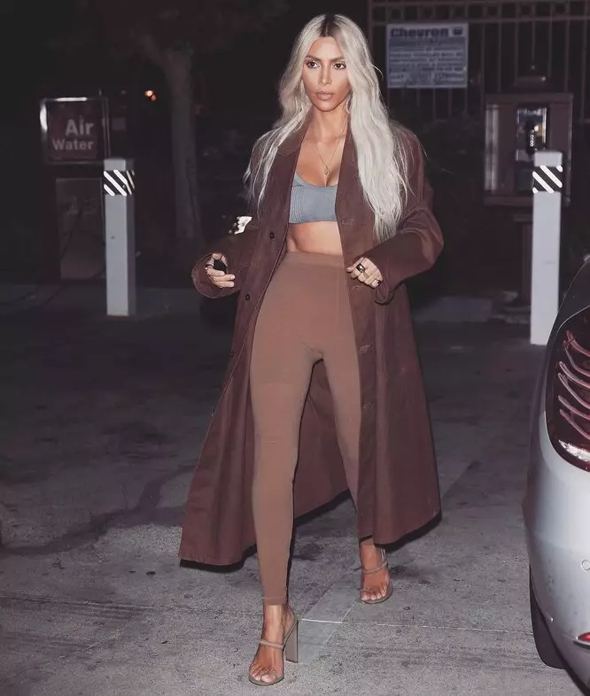 It did not seem: Fashion blogger copies the sports style Kim Kardashian 47336_11