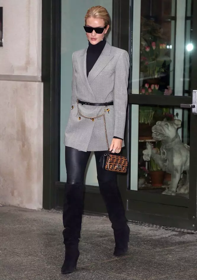 Business in details: Rosie Huntington Whiteley shows how to wear a basic blazer