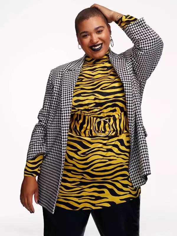 Web are not observed: Fashionable plus Size bloggers show how to be in trend 47990_2