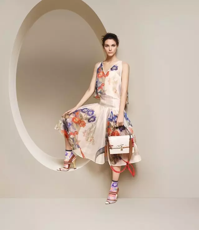 The last collection of Fendi appeared on AIZEL.RU! Watch 5 key onions of the season 48135_4