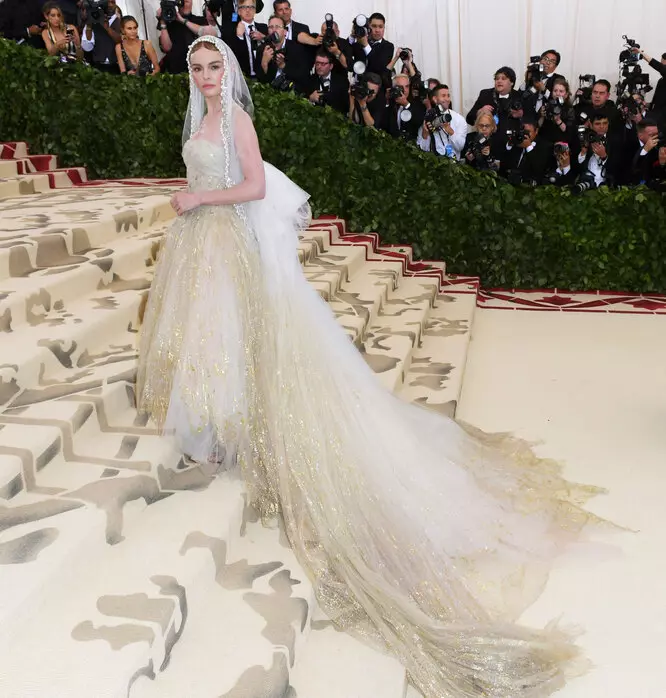 Divine creatures: 6 best images Met Gala 2018 48338_5