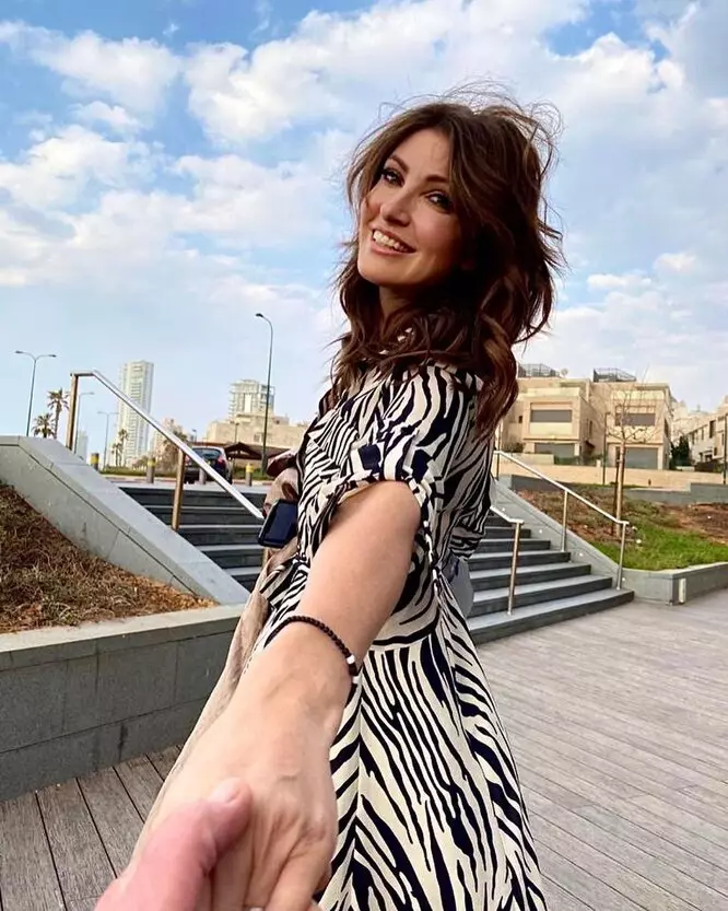 نشرت Anastasia Makeva صورة نادرة مع زوجها، الذي يخفي من المشجعين 4914_2