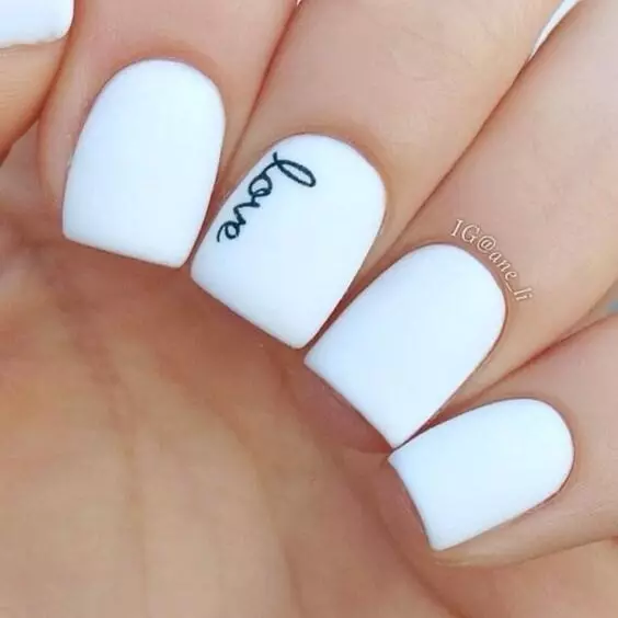 White manicure: 25 incredible ideas for summer 49436_18