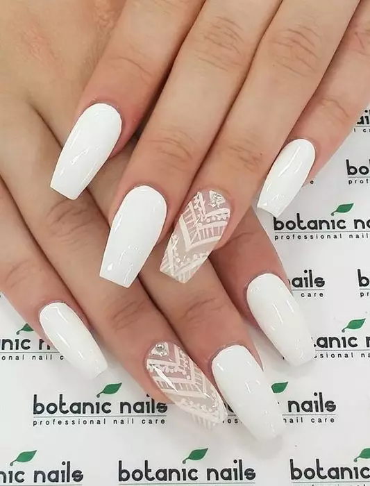 White manicure: 25 incredible ideas for summer 49436_7