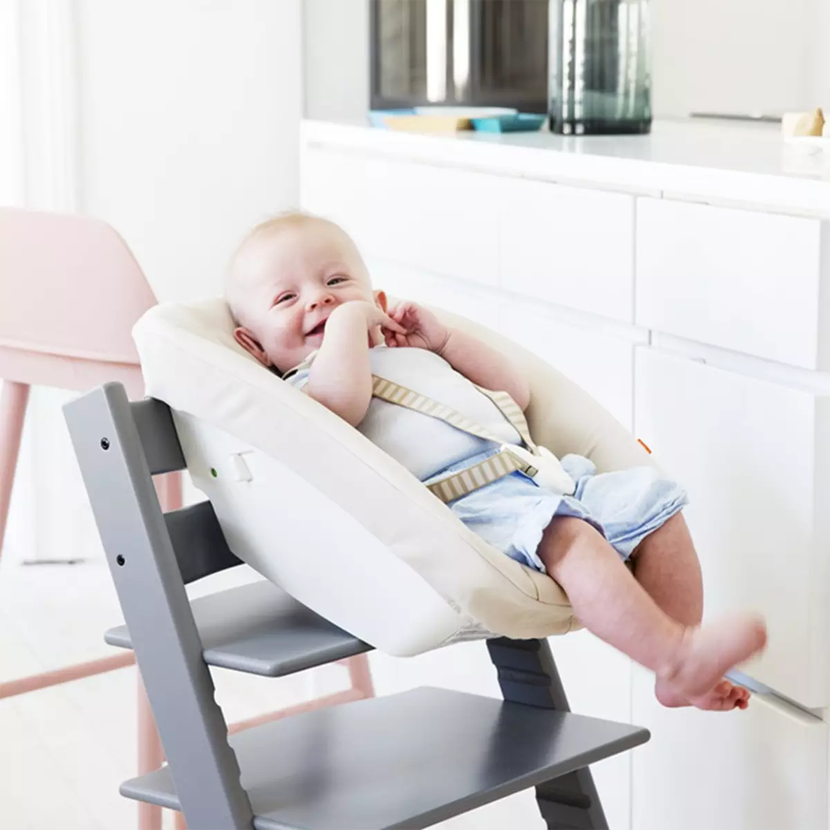 Stokke presented a chairs that grows with a child 49832_1