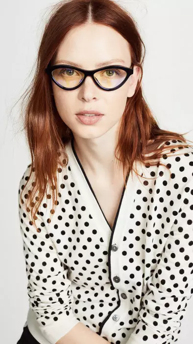 Accent on the eyes: 7 stylish frames that will complement your image 50037_6