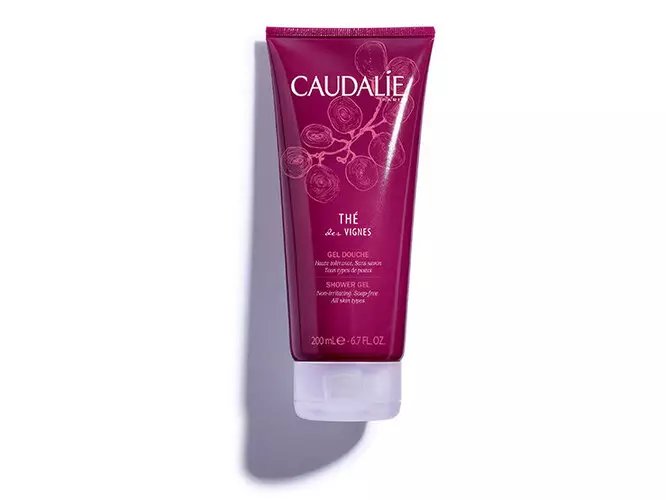 Caudalie introduced a collection of cosmetics for body and hair Thé des Vignes 50078_1