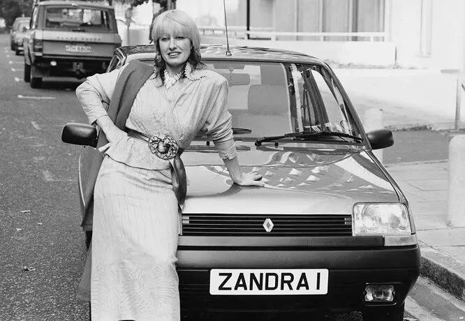 Zanra Roads: She dressed Queen and Princess Diana