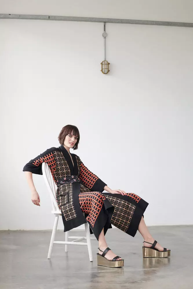 Bocho and Japanese motifs in Lucbuch Temperley London Pre-Fall 2019 53988_1