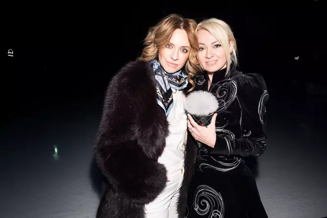 Guests of the premiere of the Swan Lake show Yana Rudkovskaya and Evgenia Plushenko 54152_11