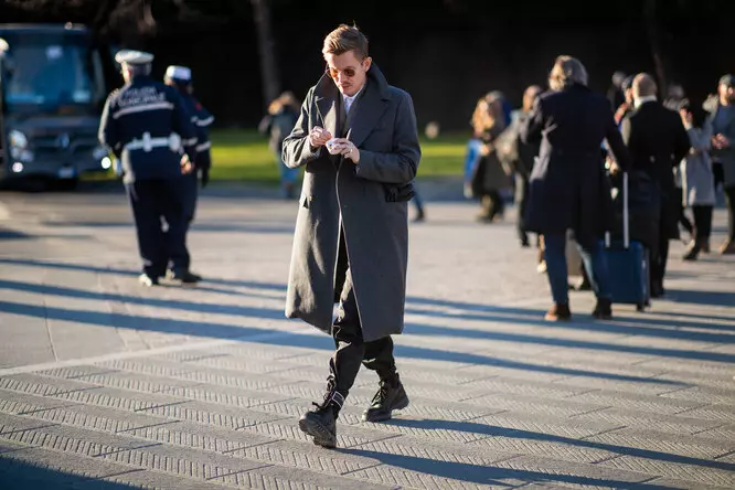 Exemplary Suits: Perfect Men on Pitti Uomo in Florence 54492_24