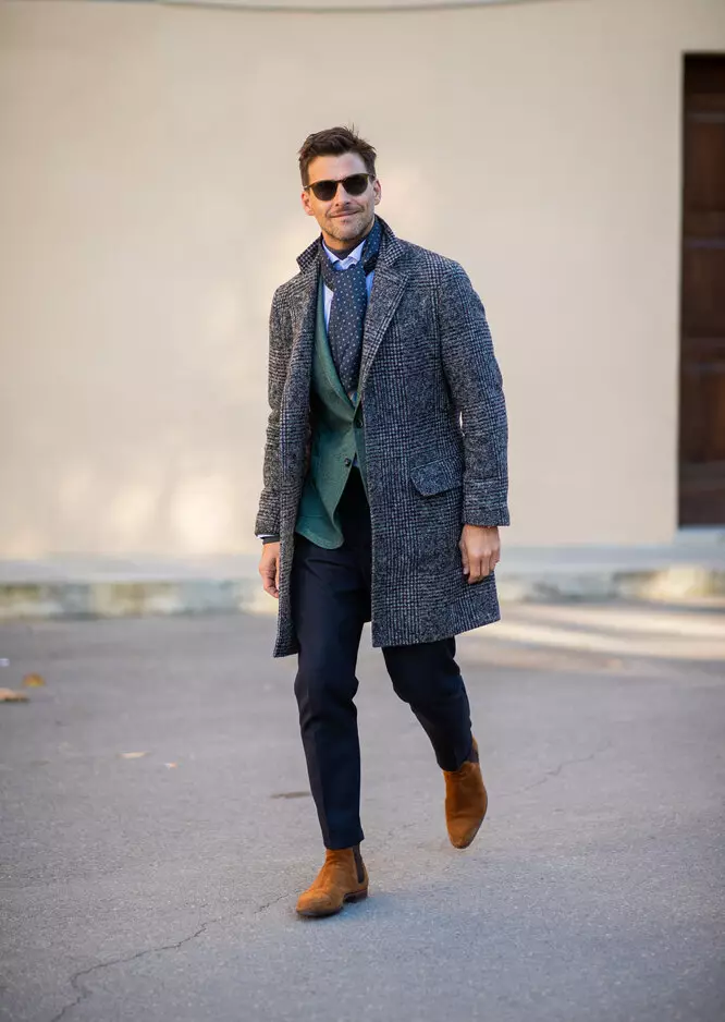 Exemplary Suits: Perfect Men on Pitti Uomo in Florence 54492_26