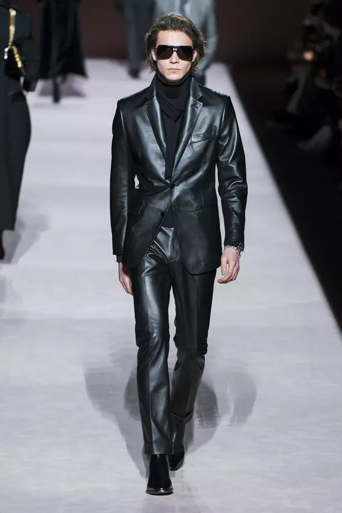 What is common at the Tom Ford collection and the threats of the modern world 55119_12
