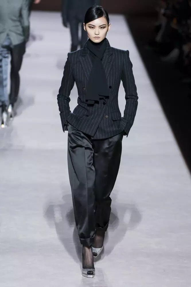 What is common at the Tom Ford collection and the threats of the modern world 55119_15