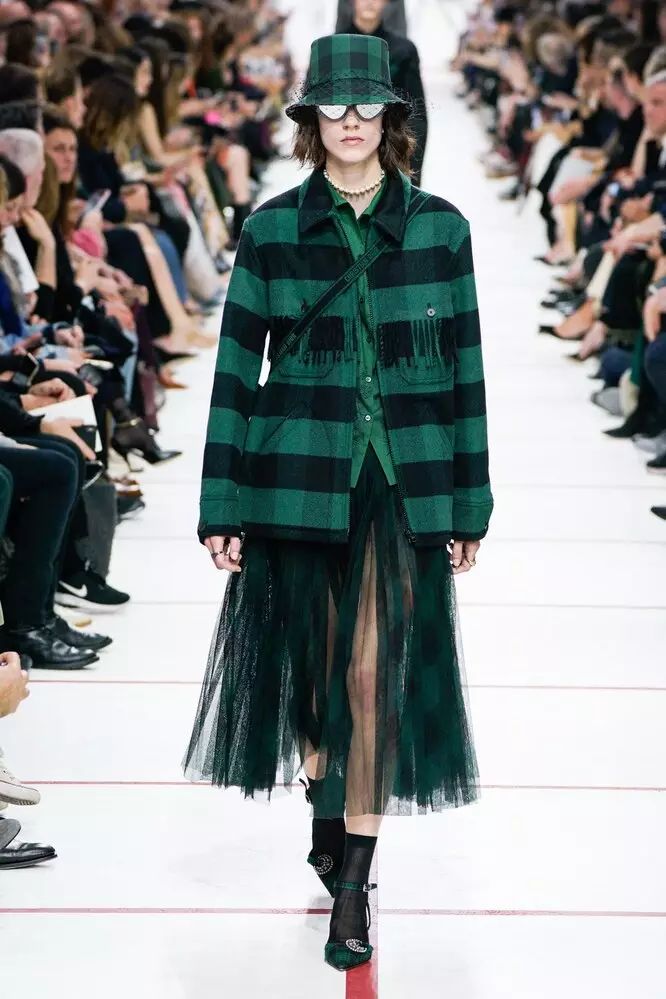 Even more feminism at Dior Winter 2019 55627_12