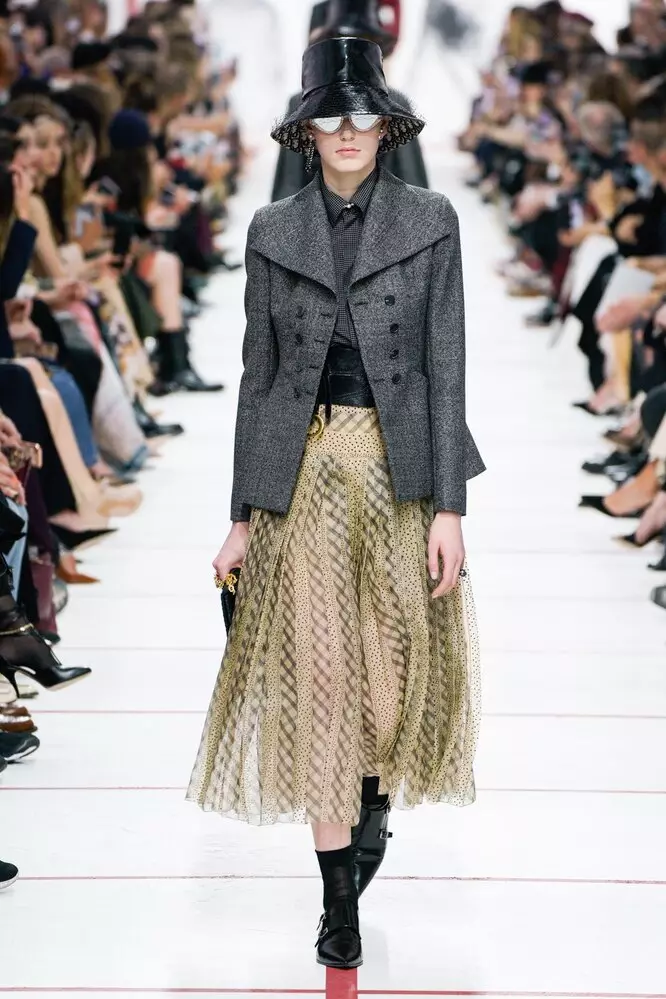 Even more feminism at Dior Winter 2019 55627_14