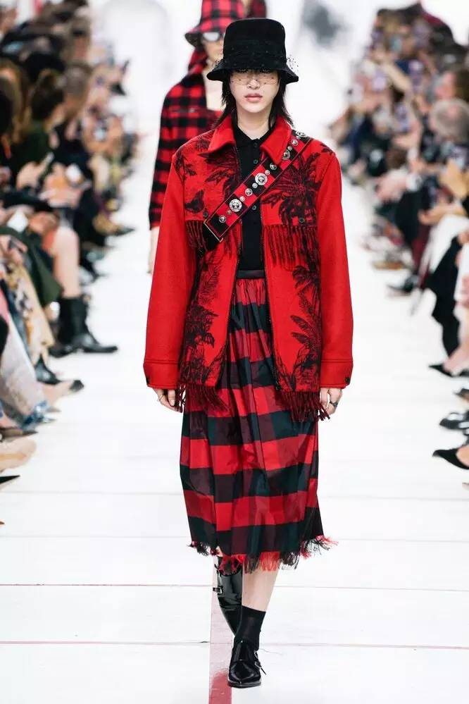 Even more feminism at Dior Winter 2019 55627_21