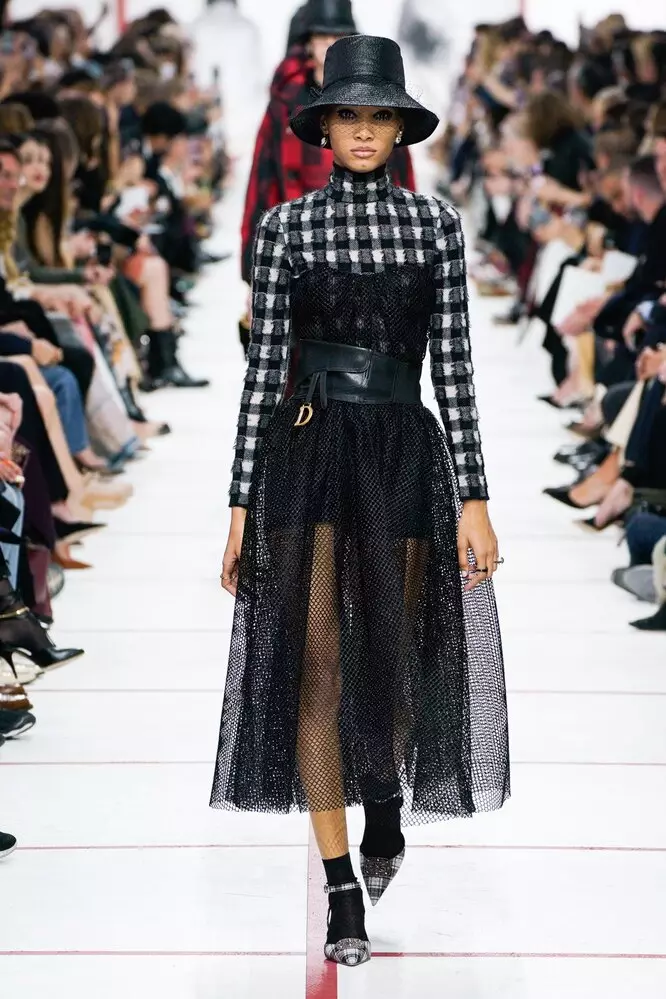 Even more feminism at Dior Winter 2019 55627_32