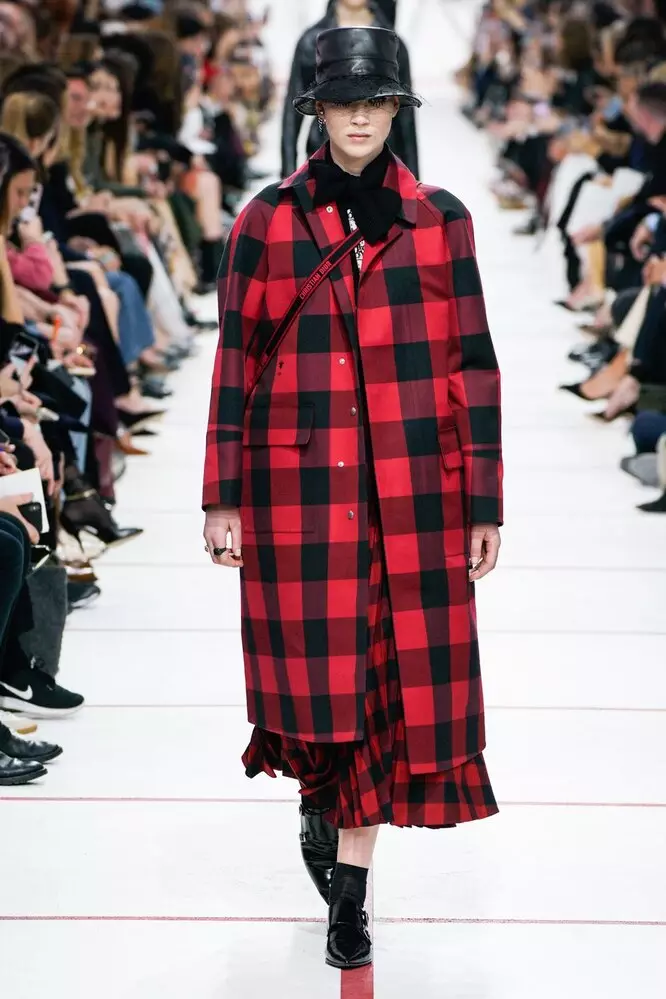 Even more feminism at Dior Winter 2019 55627_34