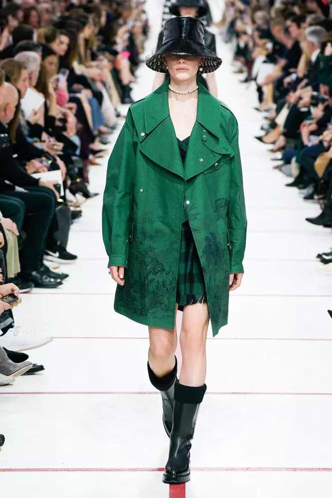 Even more feminism at Dior Winter 2019 55627_52