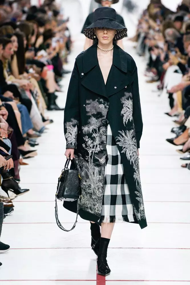 Even more feminism at Dior Winter 2019 55627_55