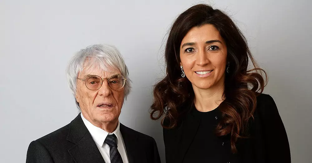 "Finalment, tindré un noi!": Bernie Ecclestone de 89 anys i la seva esposa de 44 anys esperen reposició