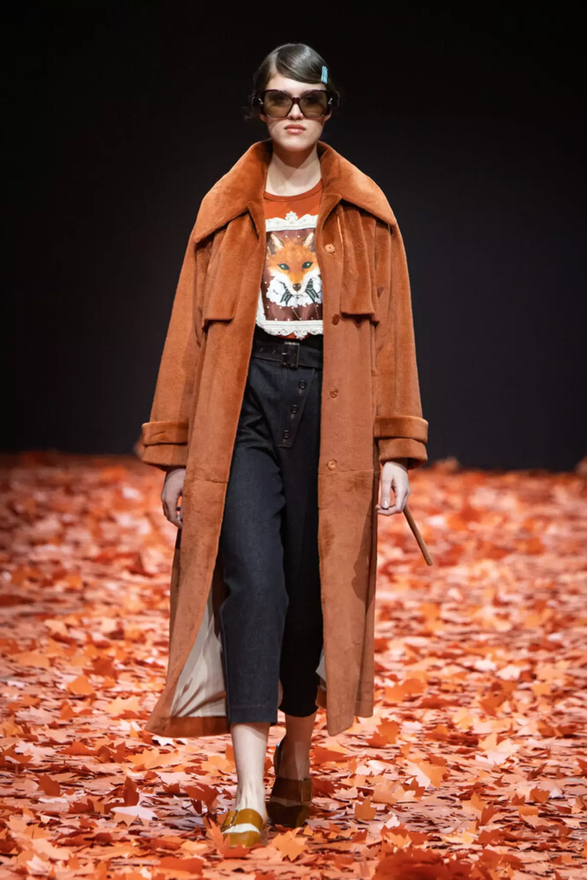 Show Alena Akhmadullina Autumn-Winter 2019 56509_37