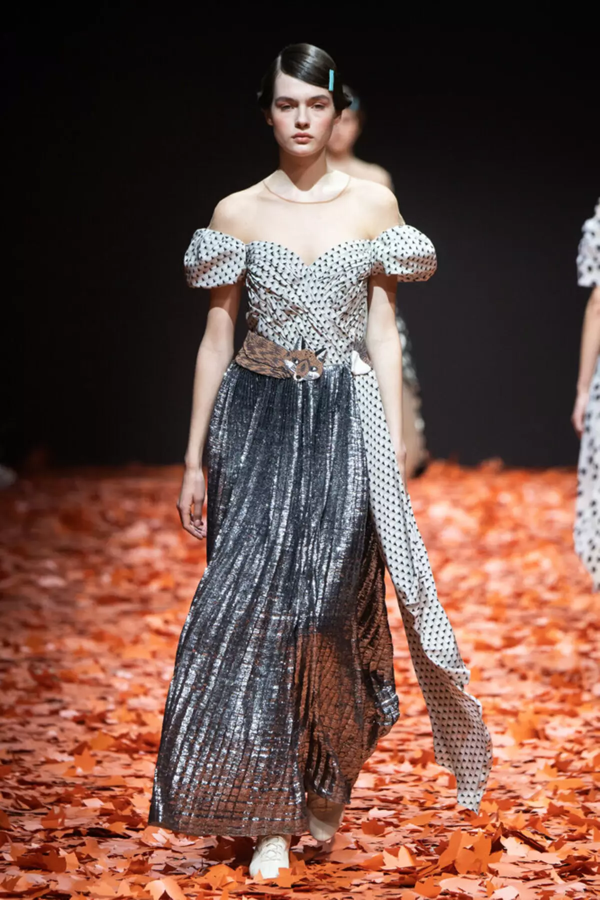 Show Alena Akhmadullina Autumn-Winter 2019 56509_53