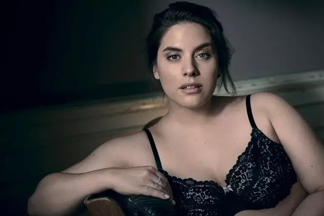 The Plus Size model has become the face of the new advertising campaign of Linen Hunkemöller 56528_4