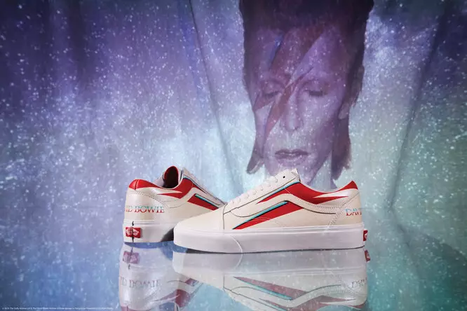 Starman: Vans Defeated David Bowie collection 56567_2