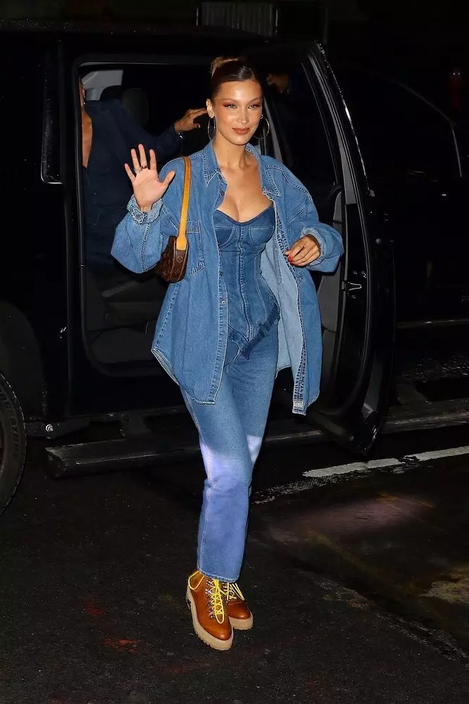 Bella Hadid in a frank jumpsuit from Denim appeared at the sister party 57052_1