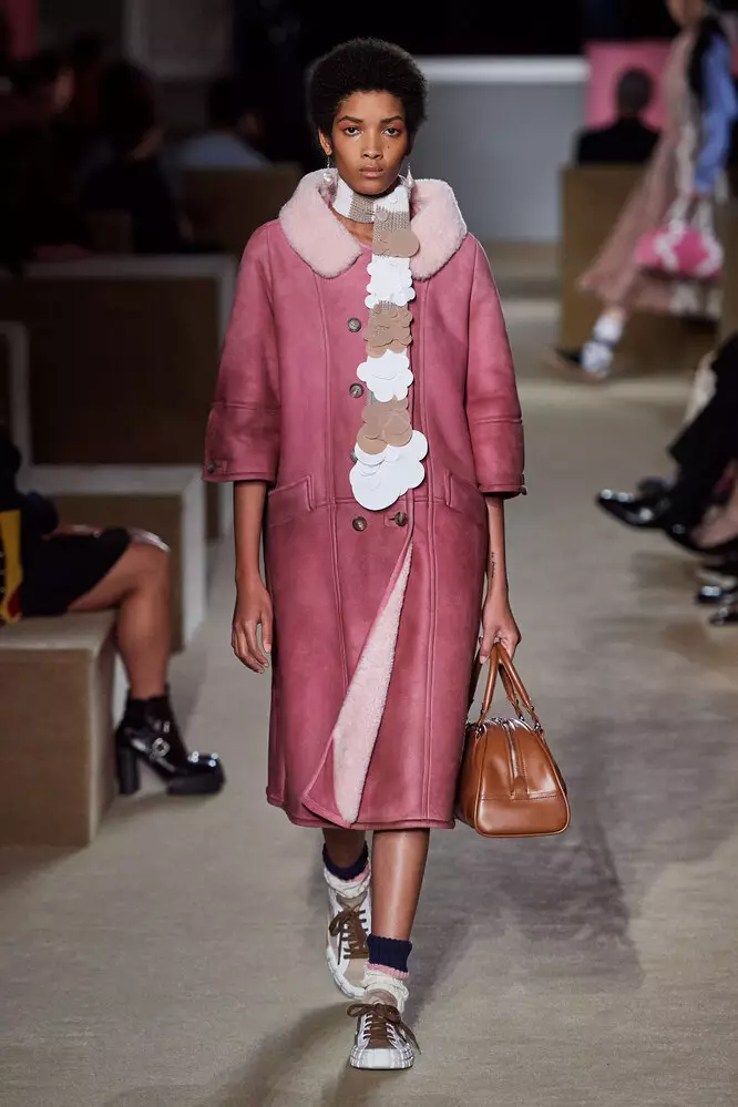 Naive Beauty: Prada Resort 2020 Collection 57275_23