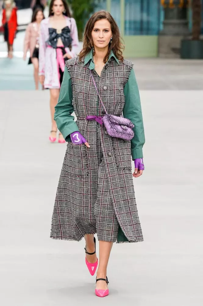 Lady on the way: Chanel Resort 2020 collection 57276_28