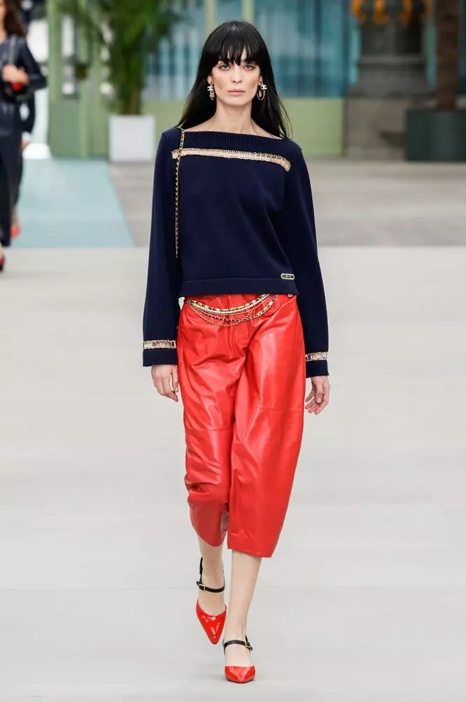 Lady on the way: Chanel Resort 2020 collection 57276_34