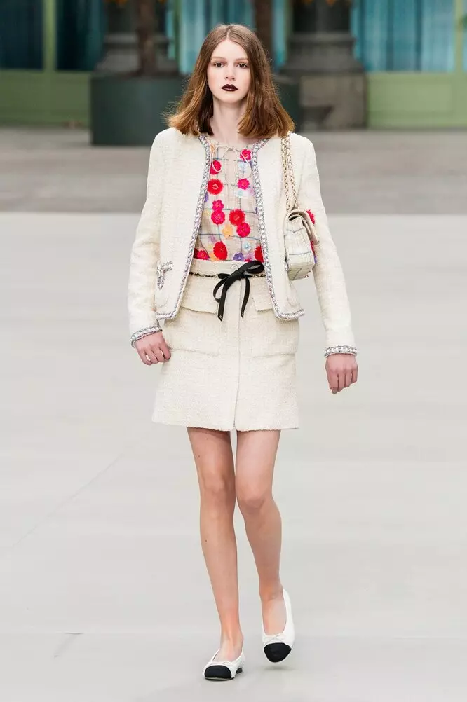 Lady on the way: Chanel Resort 2020 collection 57276_64