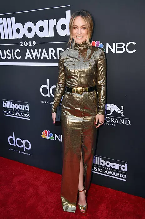 12 brightest outfits from the Billboard Music Awards awards ceremony 57326_1