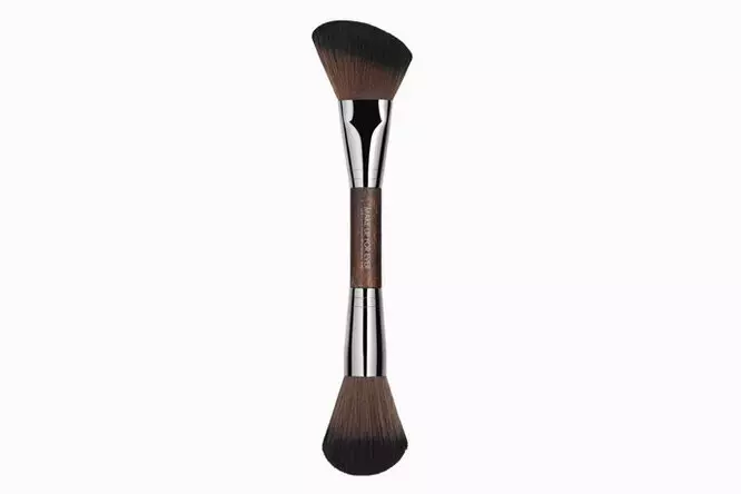 Basic minimum: 5 makeup brushes that should be each 57351_7