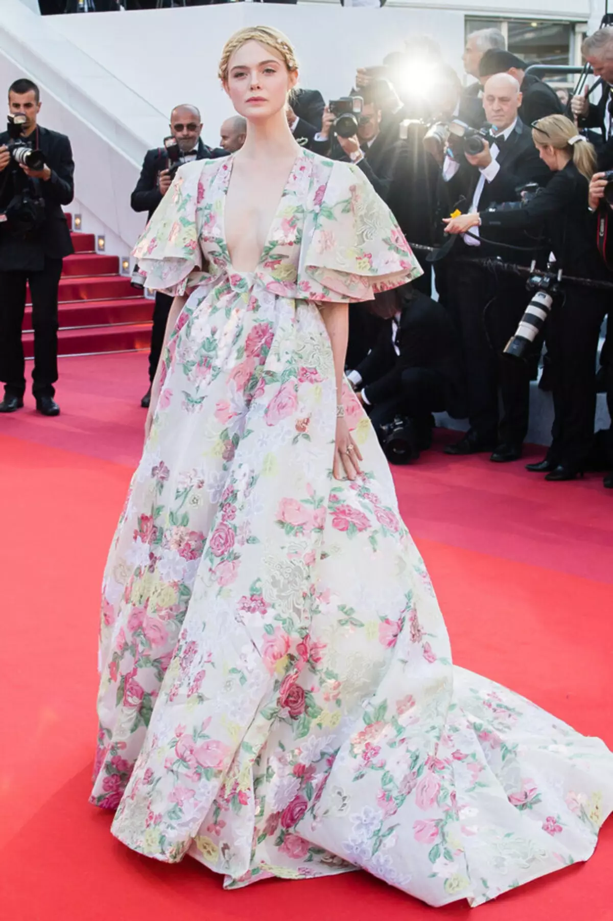 How and why the stars undress on the red carpet in Cannes 57703_1