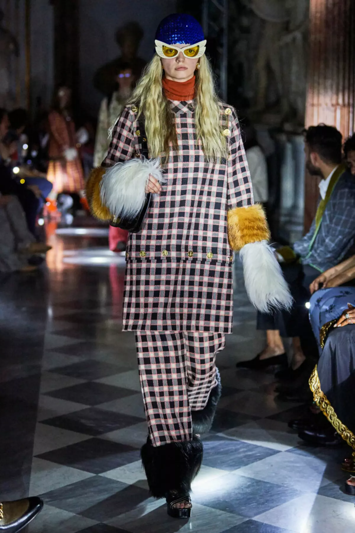 Antique Togs and Mickey Mouse in the Gucci Resort 2020 Collection 57853_18