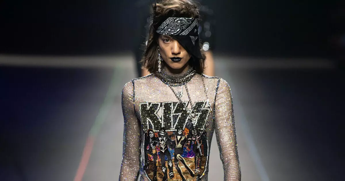 Mad Max, Languages ​​of Flame and Glam Rock in the Collection of Philipp Plein S / S 2020