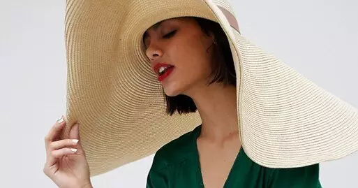 To do not hit: 7 hats that you have to take on the beach