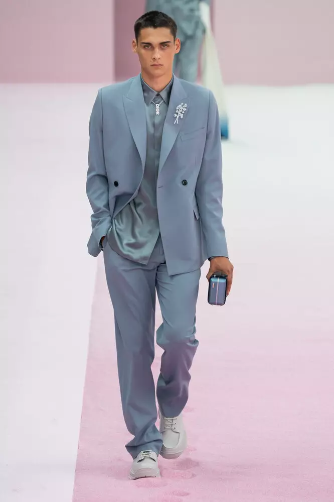 Became another person: role models in men's fashion week collections in Paris 58588_15