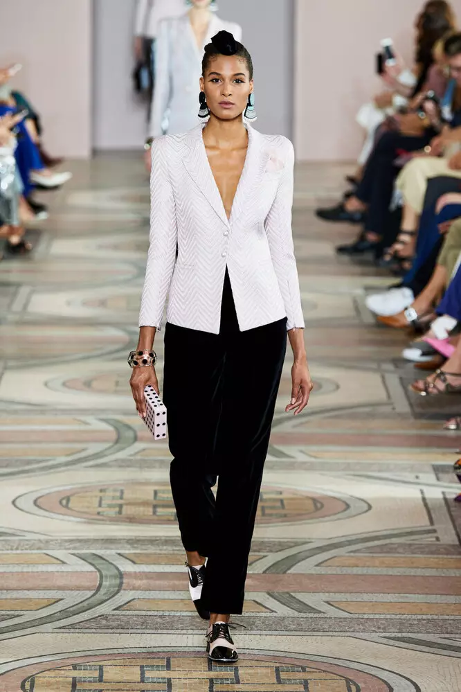 Last word: trends that gave us a high fashion week in Paris 58943_2