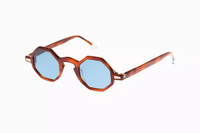 Theorem has been proven: Kyme glasses that will make from you the icon of the style of the 60s 59048_3