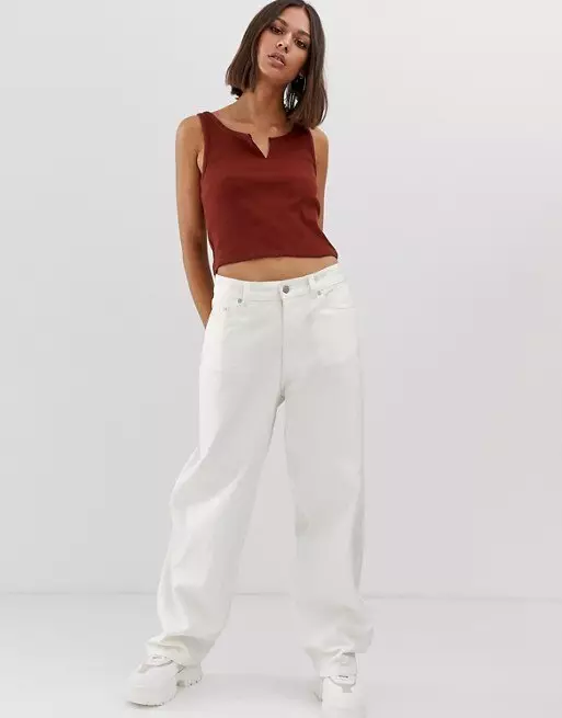 Hit Summer - Free White Jeans, which should be every fashionista 59239_1