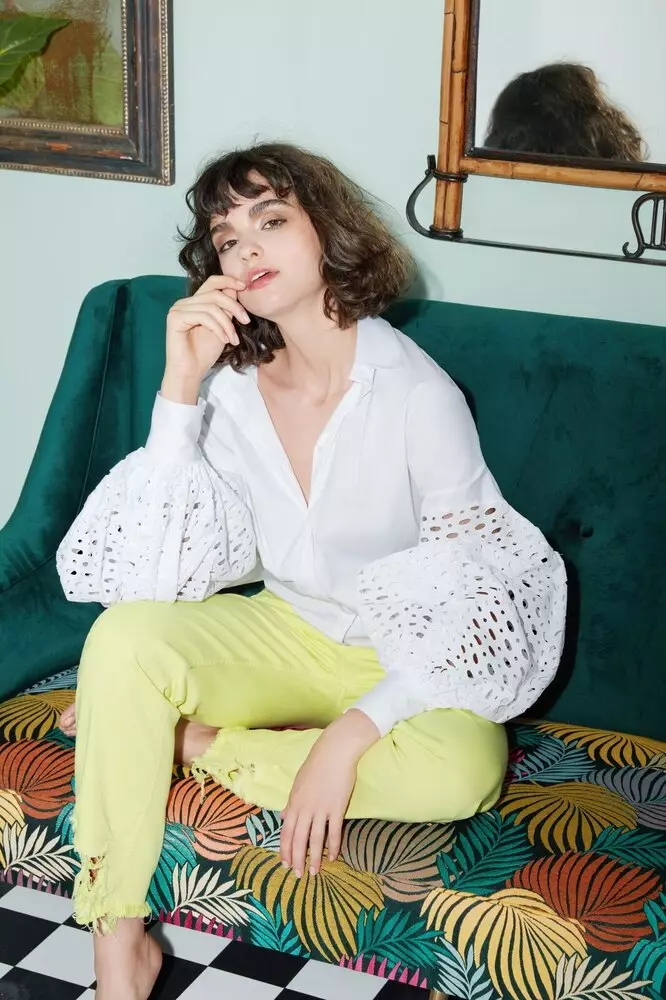 Brightness and femininity in a square: Genny Resort collection Spring-summer 2020 59250_13