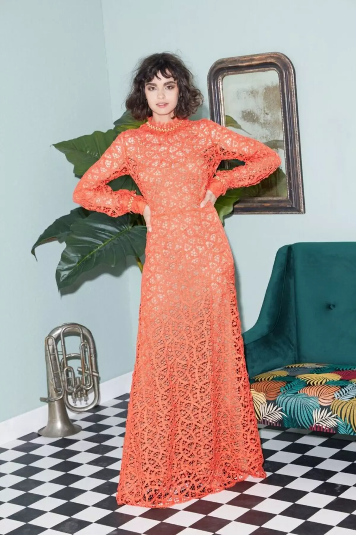 Brightness and femininity in a square: Genny Resort collection Spring-summer 2020 59250_19