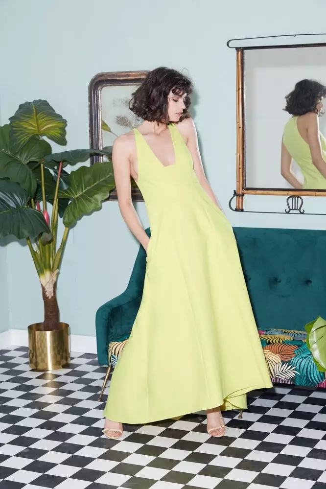 Brightness and femininity in a square: Genny Resort collection Spring-summer 2020 59250_20