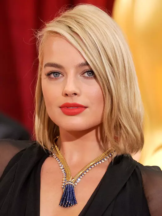 Haircut, which to face everything: 10 bright stellar examples 59782_9