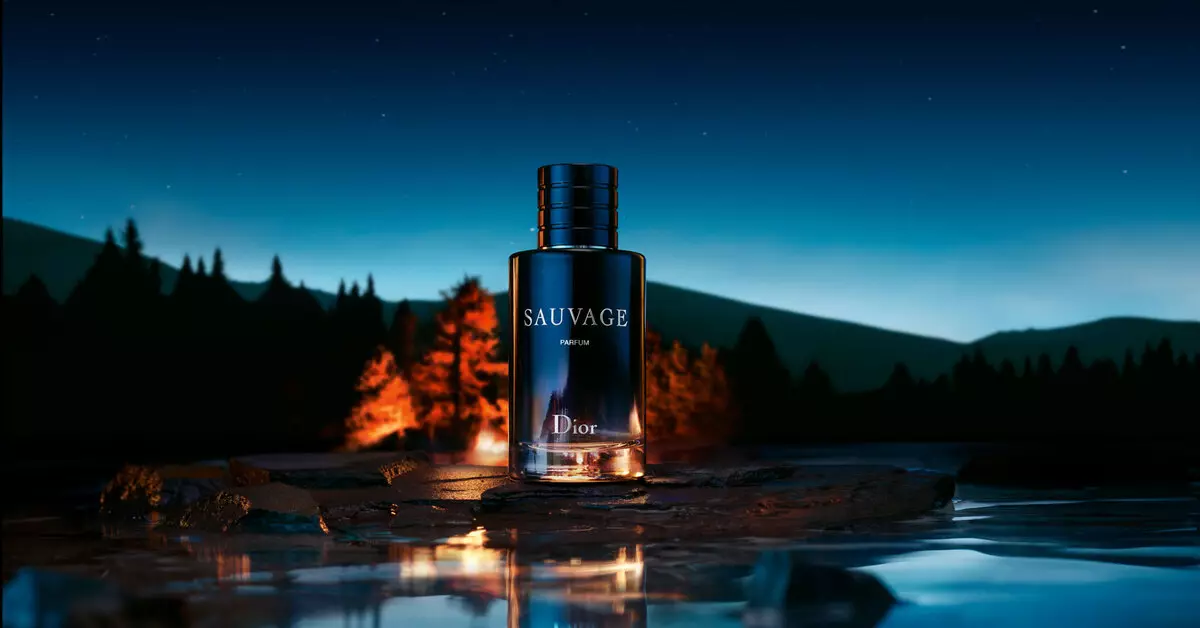 Flame burning languages ​​in the new aroma Dior Sauvage Parfum